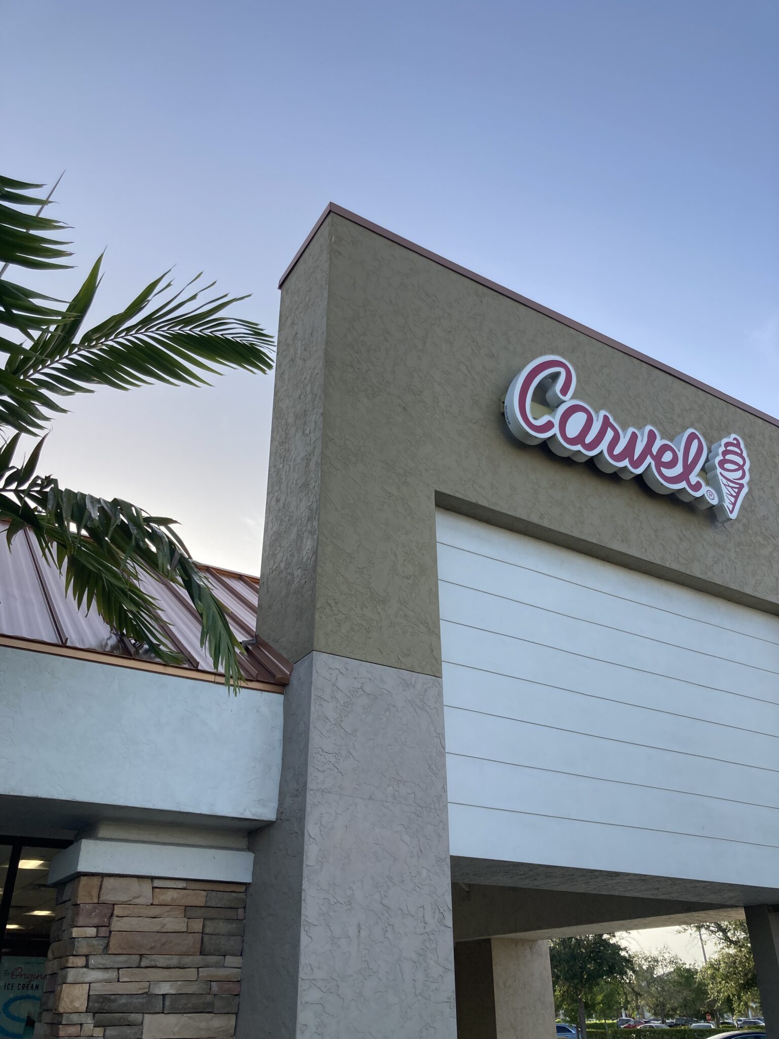 Carvel Sundae BOGO Deal on Wednesday’s - South Florida Savings Guy
