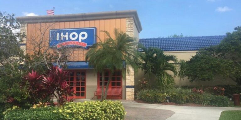 Score these 250+ Birthday Perks & Freebies – You Deserve It! | South ...